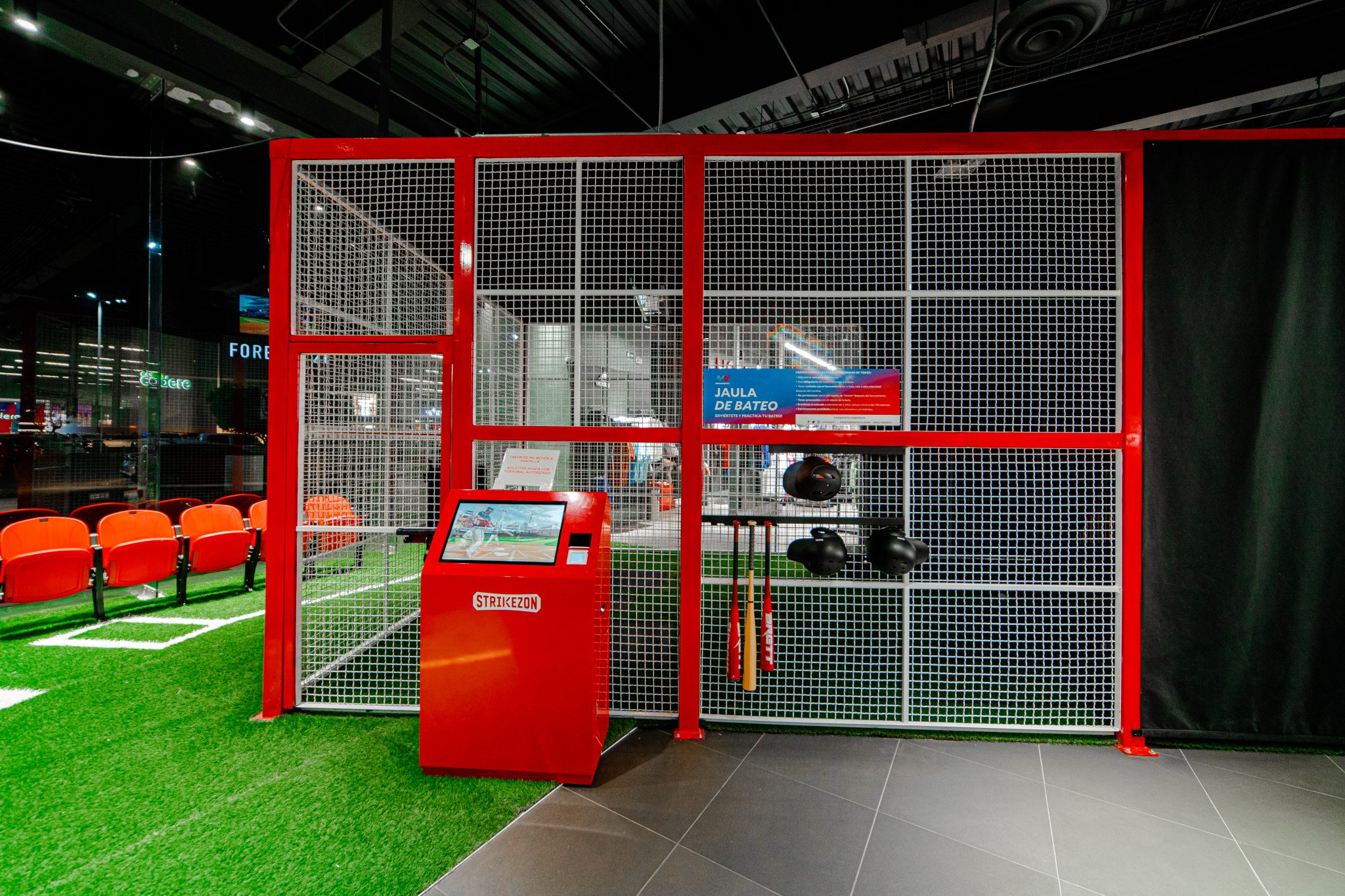 Strikezon: amenidades para desarrollos - BATBOX